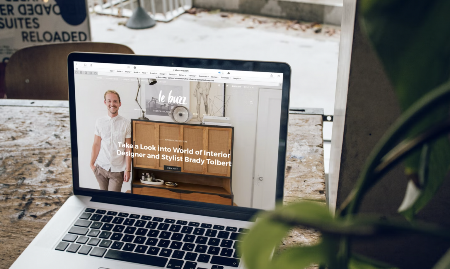 Website vs Blog: What’s the Difference? (8 Things to Know in 2024)