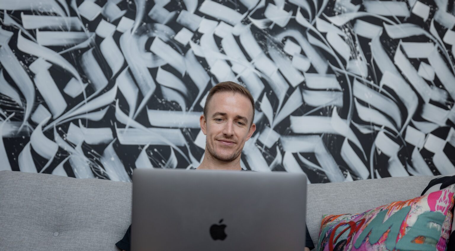 Republishing Content: How to Update Blog Posts (Content Updates)
